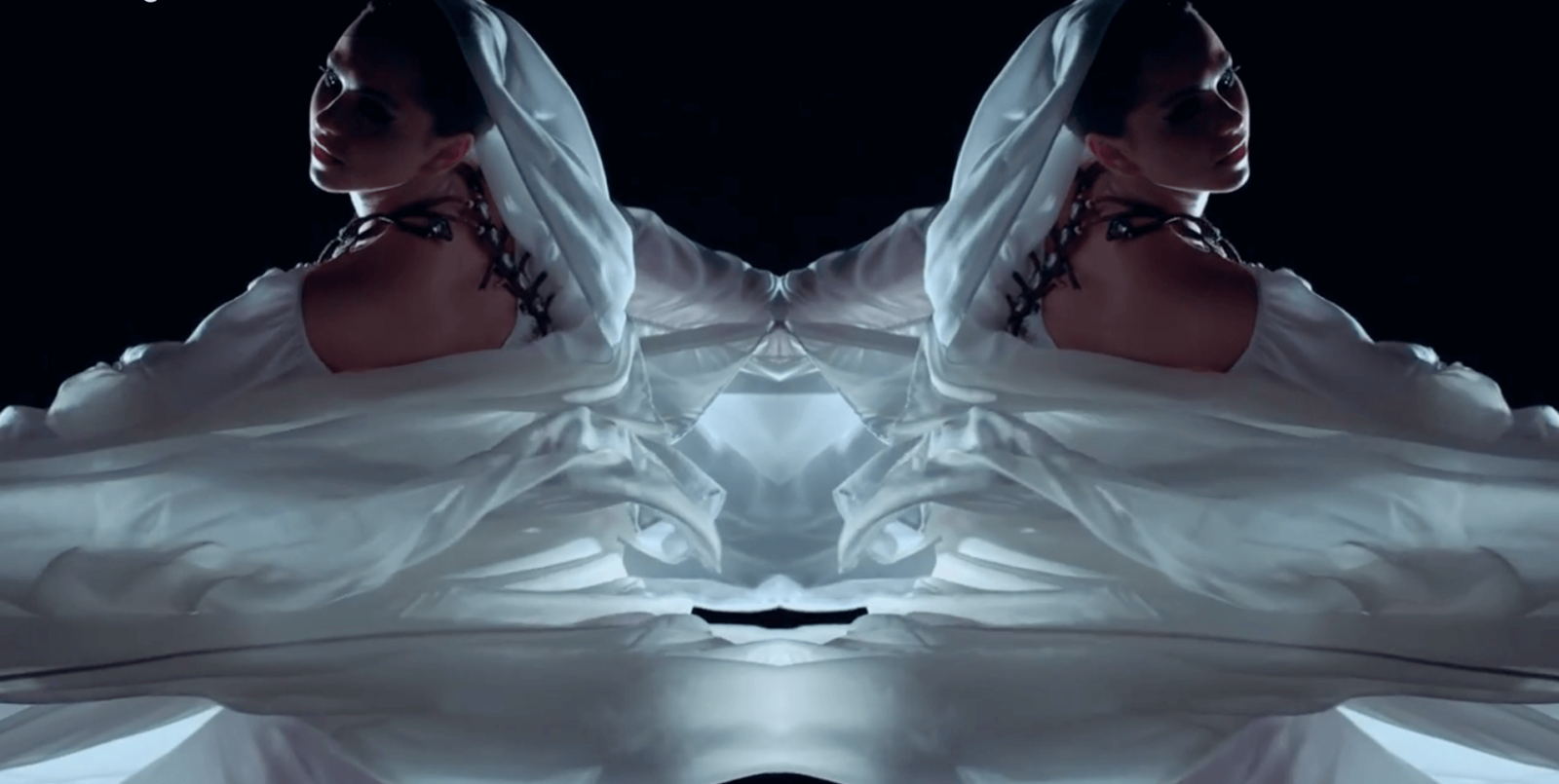 Inna releases 'Diggy Down' video | News | MN2S