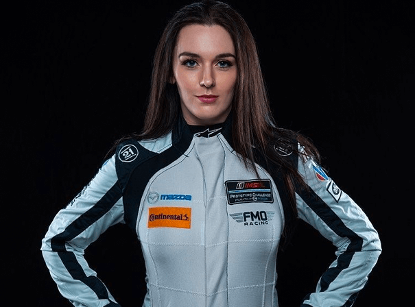 Hanna Zellers | Booking Agent | Talent Roster | MN2S