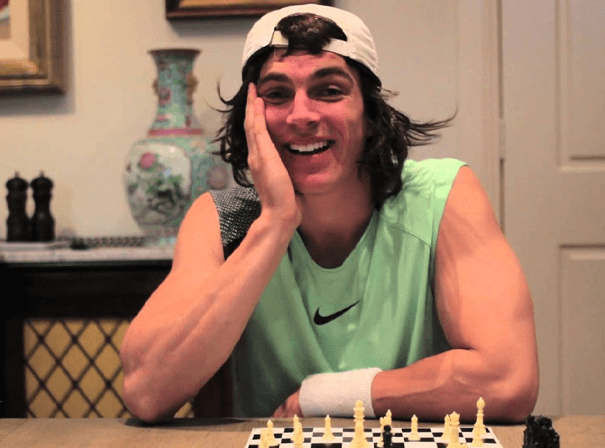 Elliot Loney | Booking Agent | Talent Roster | MN2S