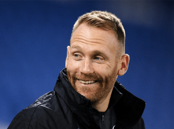 Simon Rusk | Booking Agent | Talent Roster | MN2S