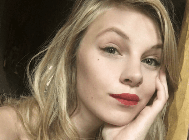 Sydney Ann Poniewaz | Booking Agent | Talent Roster | MN2S